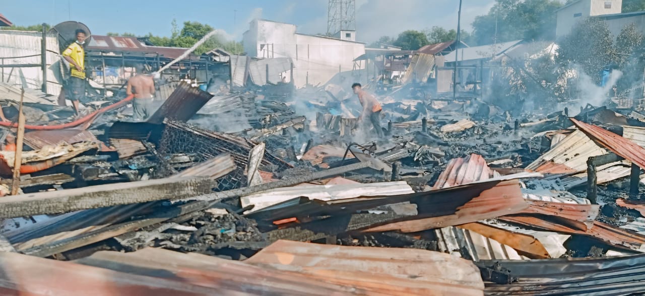 Kebakaran Hebat Landa Pemukiman Padat di Sepatin, Kukar